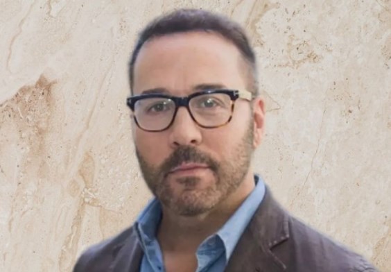 Jeremy Piven's Hair Secret: Toupee Or Hair Implant? - Hair System